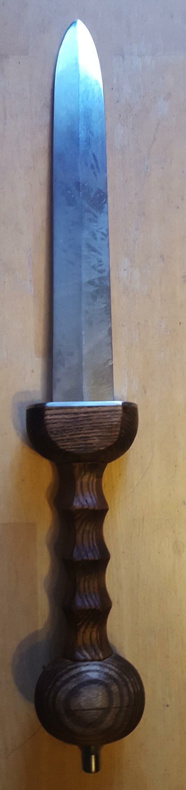 The gladius of Mons